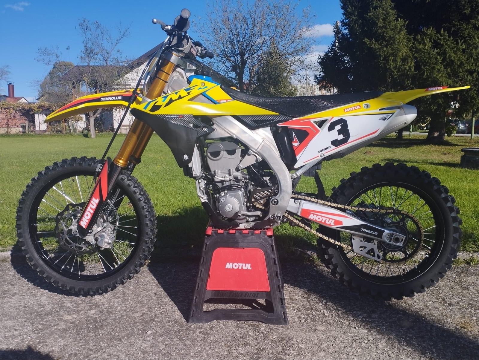 Suzuki RMZ-450/ 2023. god., 2023 god.