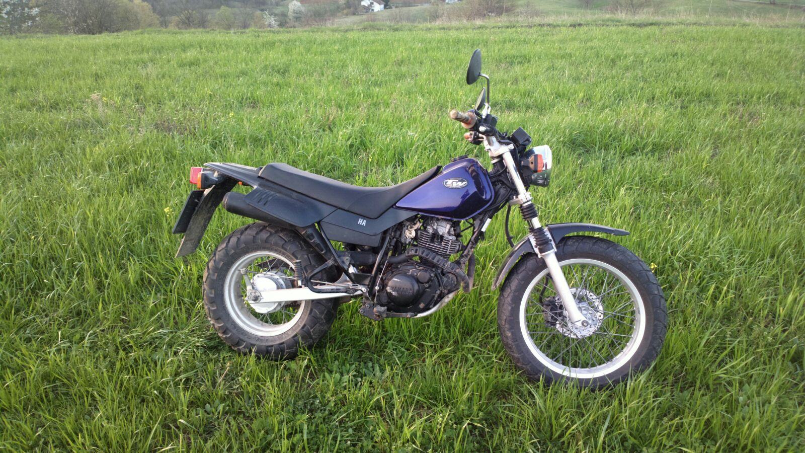 Yamaha TW 125 cm3, 2004 god.
