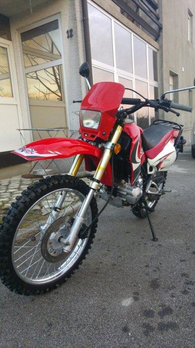 Zongshen 200 GY-A 200 cm3, 2007 god.