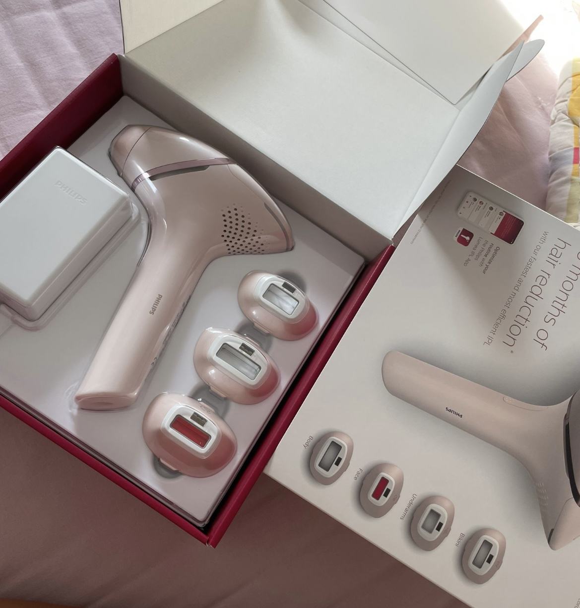 Lumea IPL PHILIPS BRI957 najnoviji model