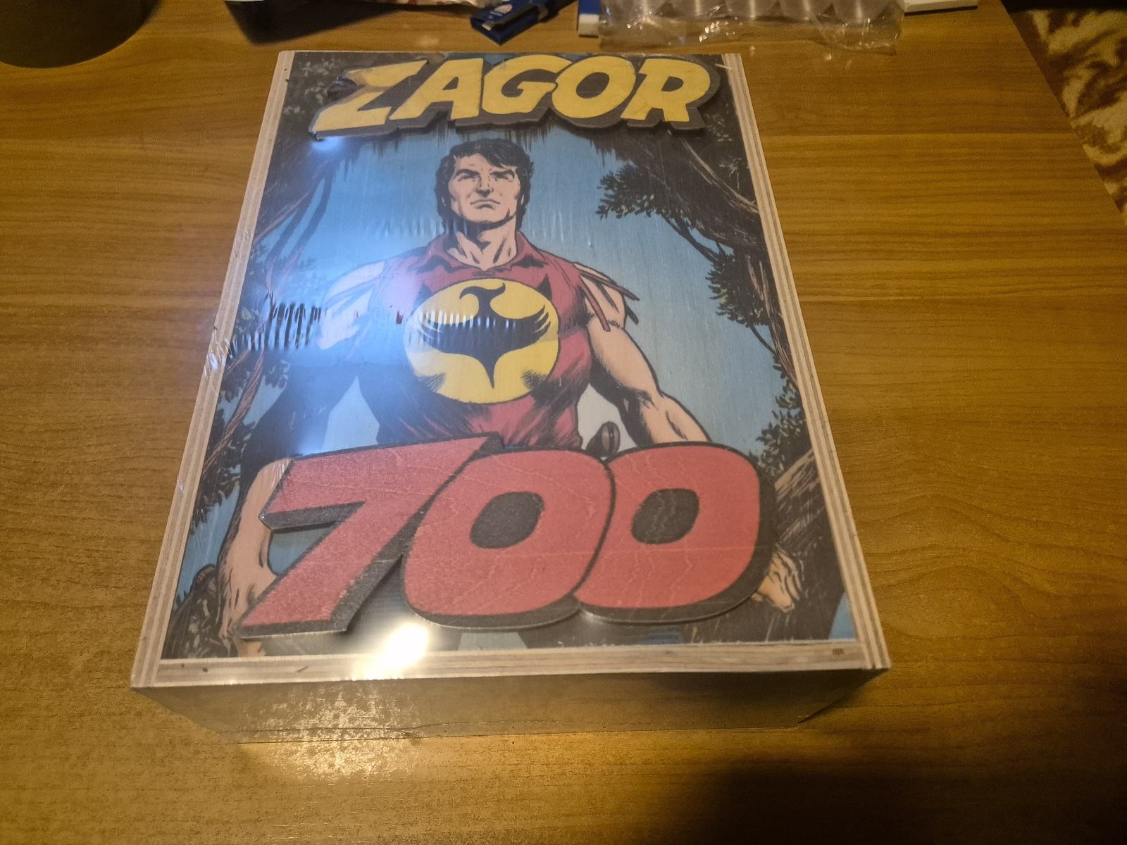 Zagor box,700