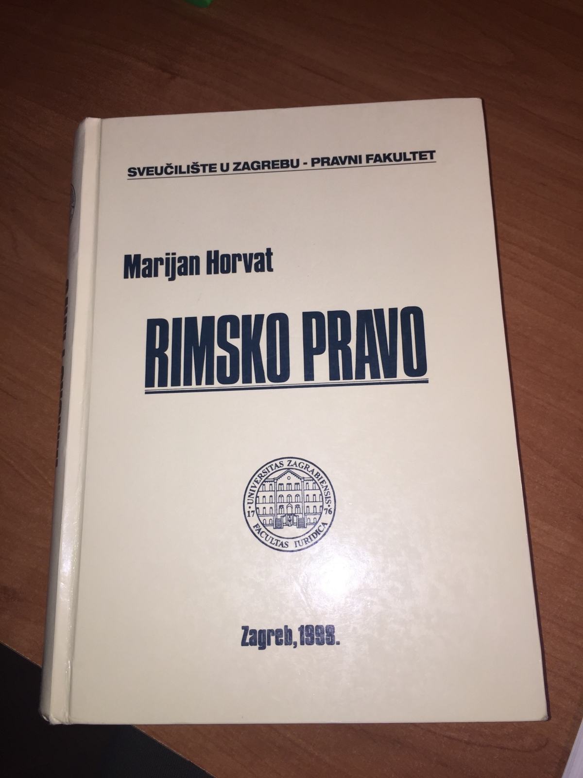 RIMSKO PRAVO knjiga