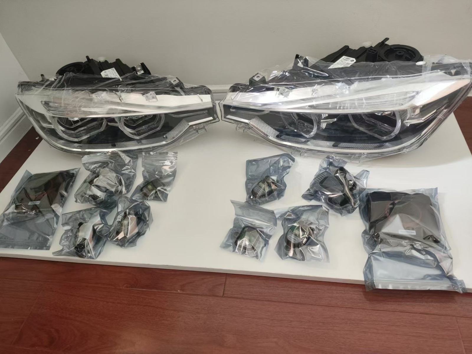 BMW F30 F31 LCI LED FAROVI NOVO