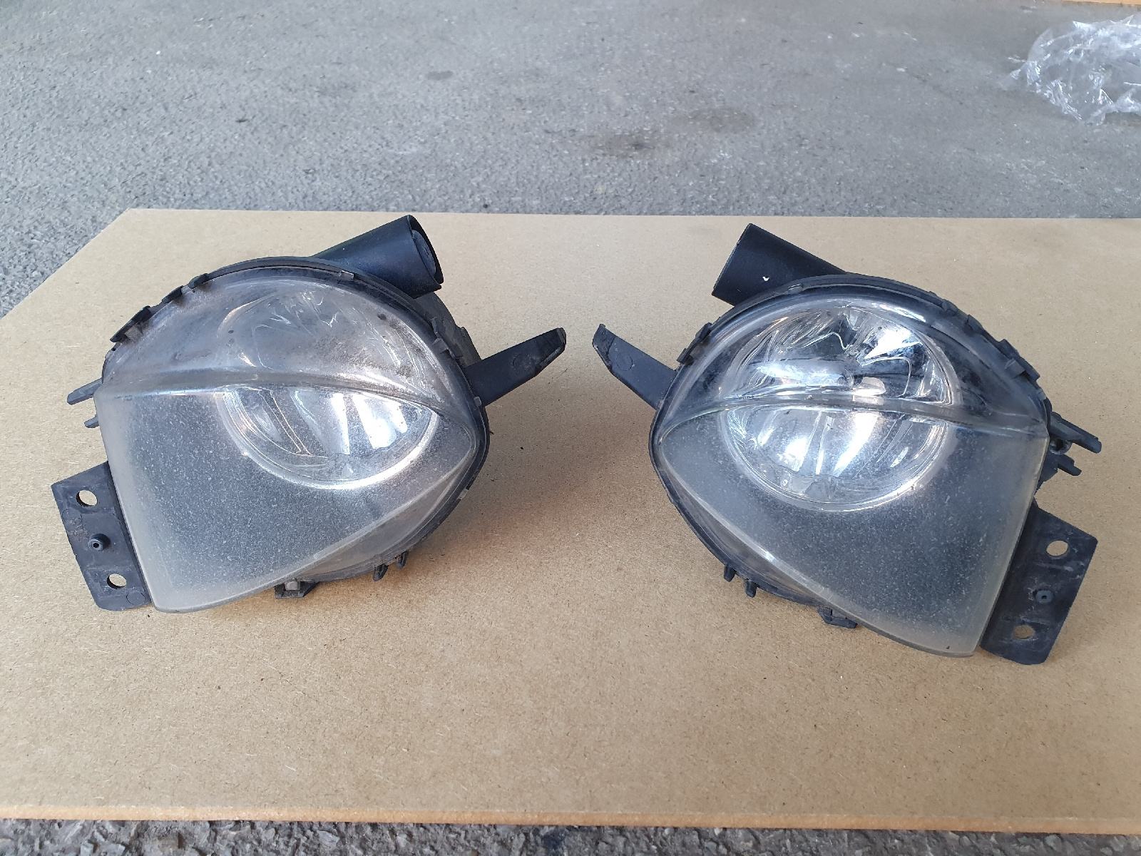 BMW E90 E91 PREDNJE MAGLENKE 6948374 6948373