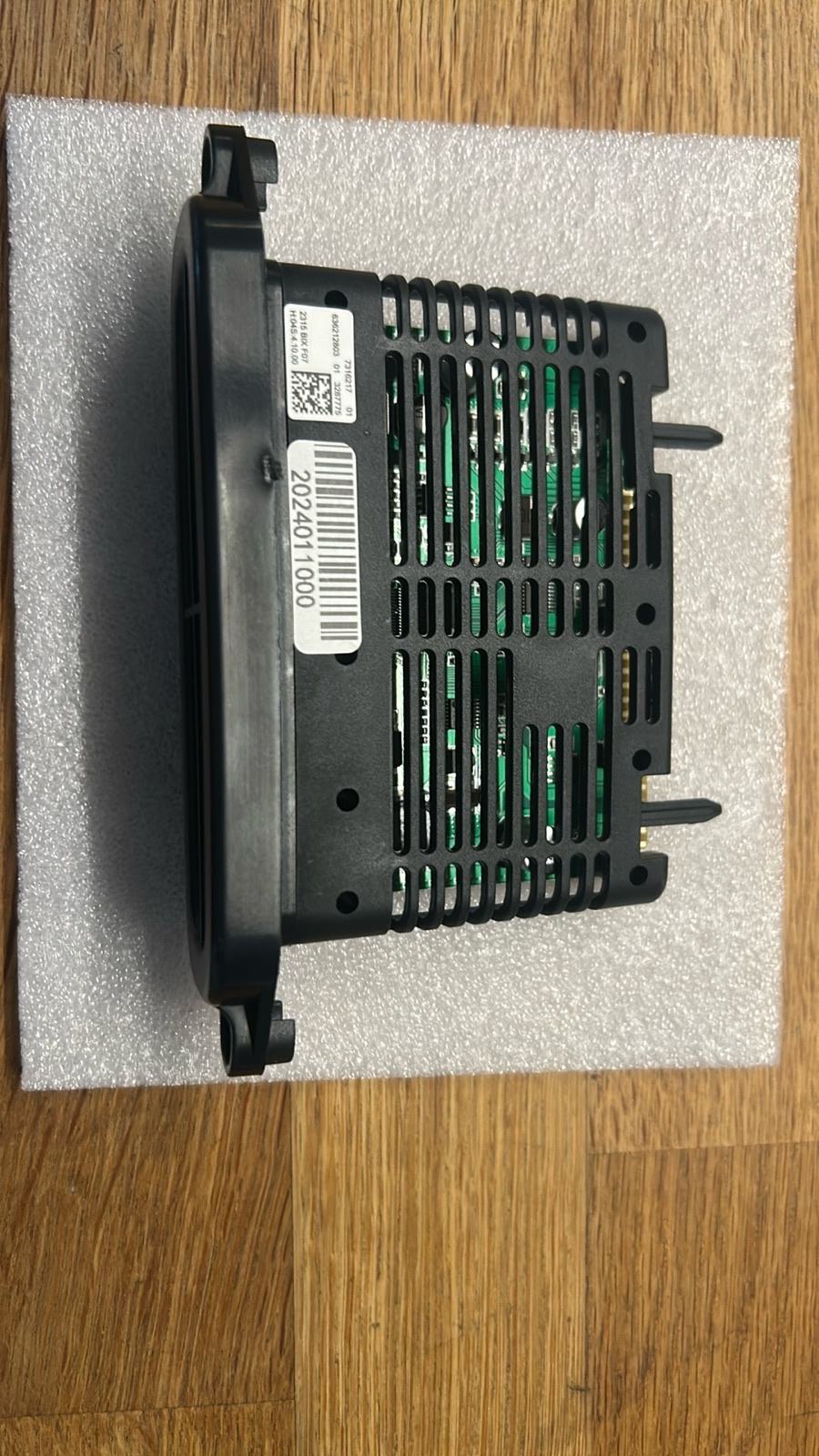 Bmw F10/11 F07, TMS modul za svjetla