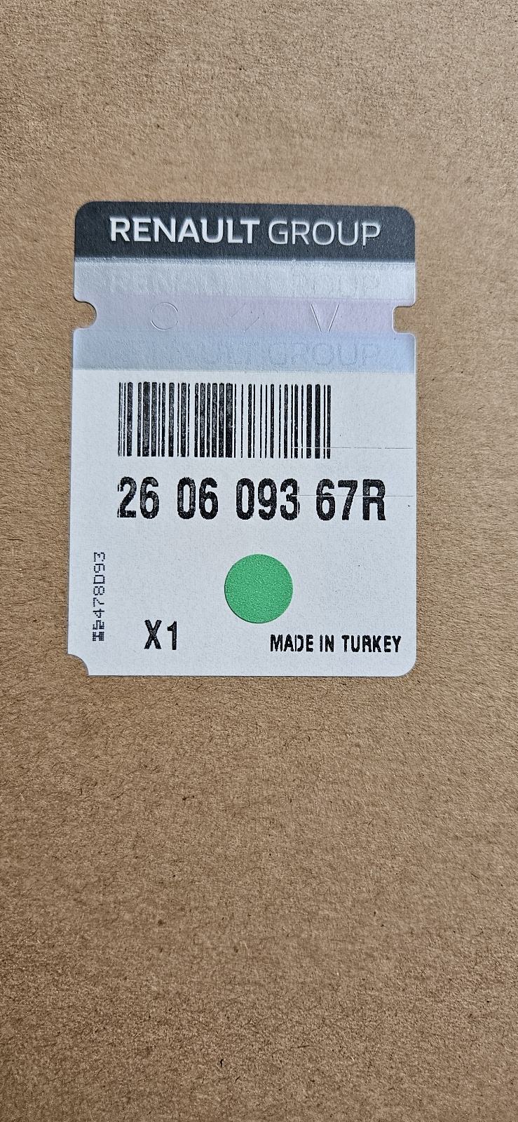 Dacia Duster 2 PR L far 260609367R