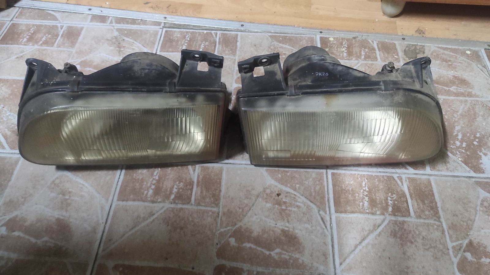 farovi kia pride 2000g.