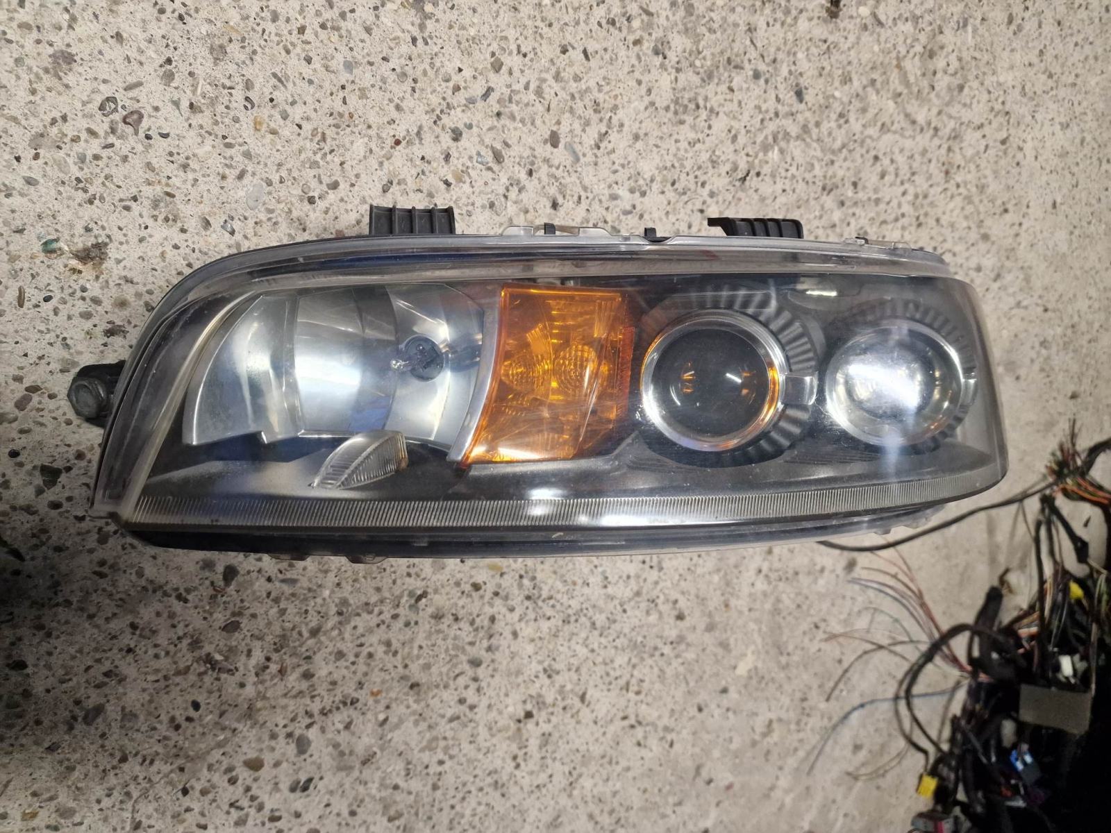 Fiat Punto Lijevi Far