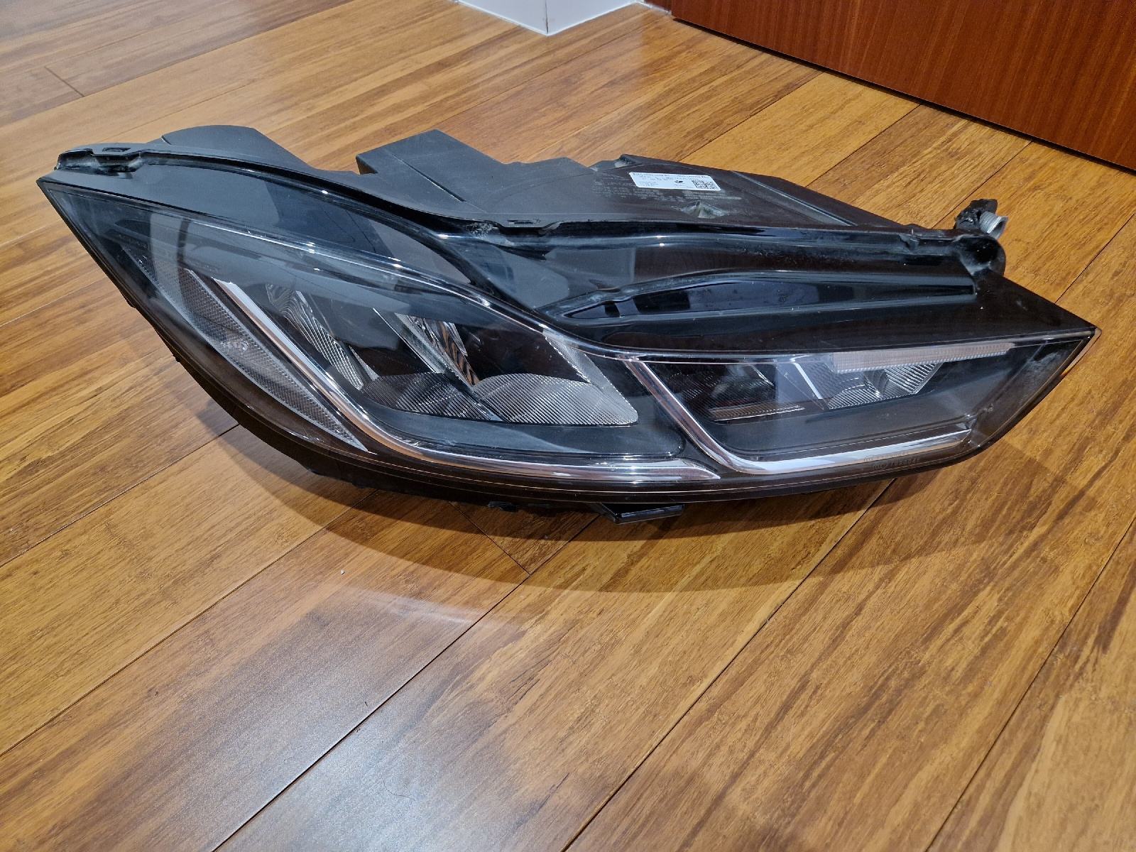 Jaguar I - Pace / Ipace desni FULL LED far