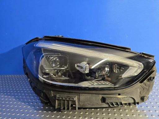 MERCEDES C-KLASA W206 A2069064803 DIGITAL LIGHT LAMPA FAR PREDNJI DESN