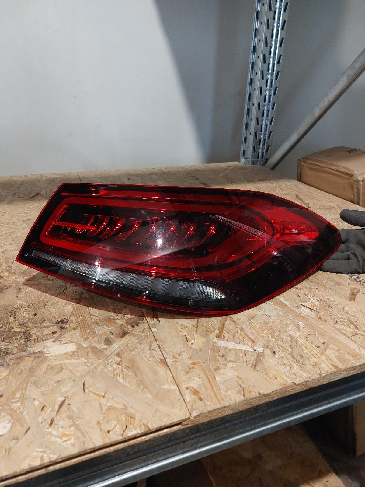 A1679065807 Mercedesbenz A167 GLE cupe 2023g zadnja desna stop lampa