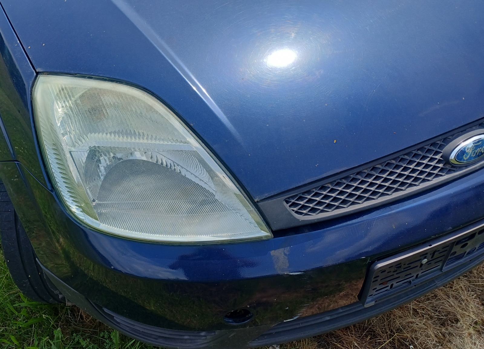 PREDNJI FAR FORD FIESTA PREDNJI FAR 02 / 07