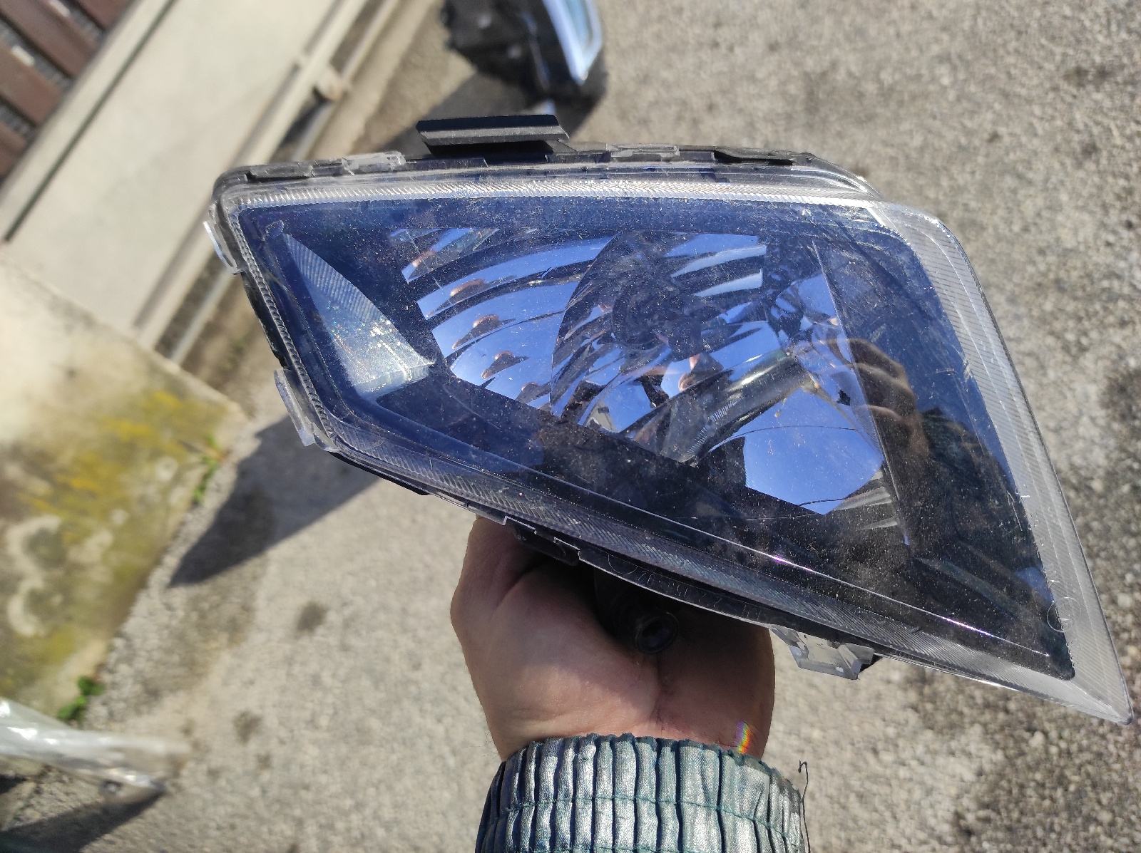 Seat Ibiza V 5 6F 17-22 prednja desna maglenka 6F0941702A