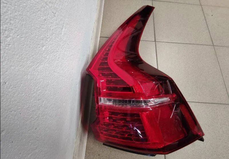 STRAŽNJE SVJETLO STRAŽNJE VOLVO XC60 II 17- 31420428
