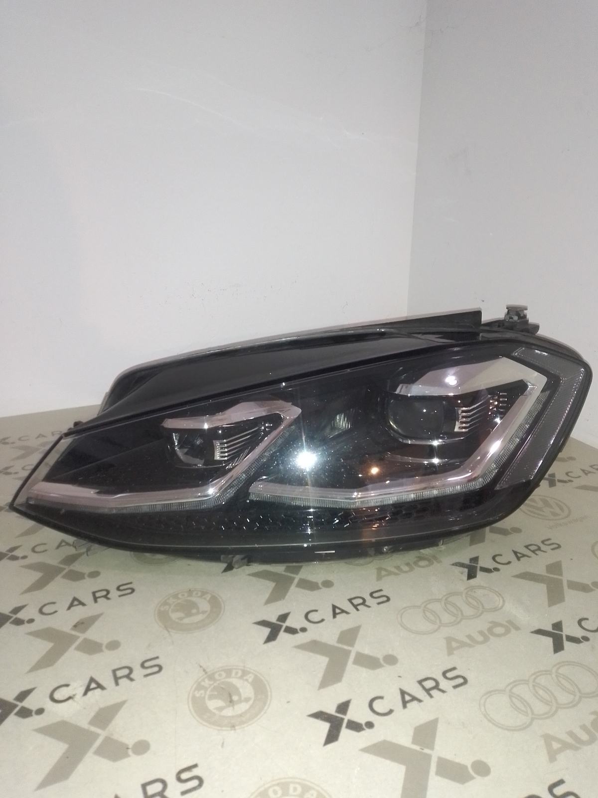 VW Golf 7 Facelift Full LED far lijevi 5G1941035