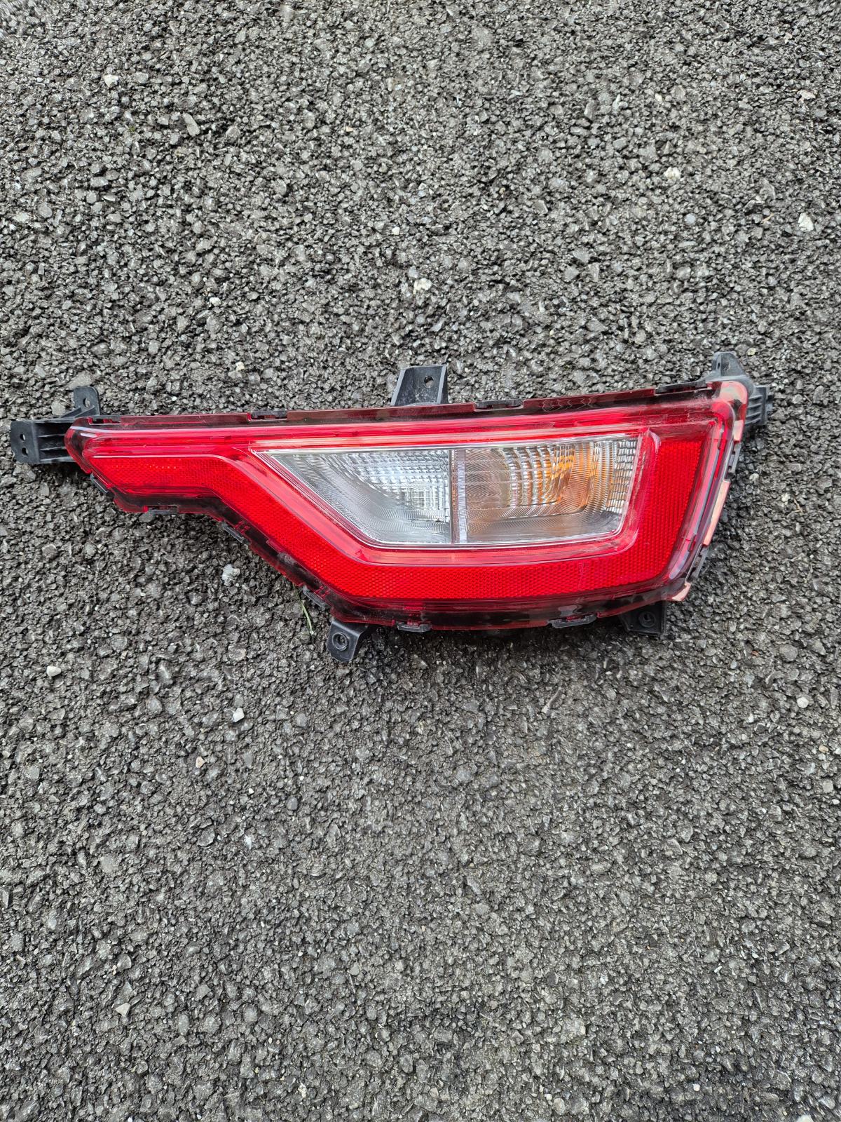 Zadnje desno svjetlo iz branika Kia Niro 2022 god.