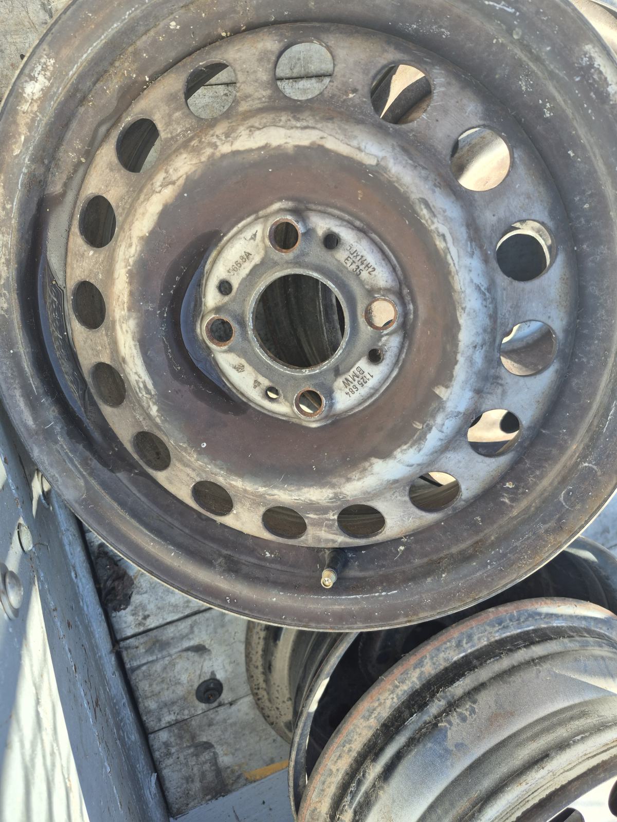 Bmw E30 Čelične felge 14 rupe 4x100, 4 kom.