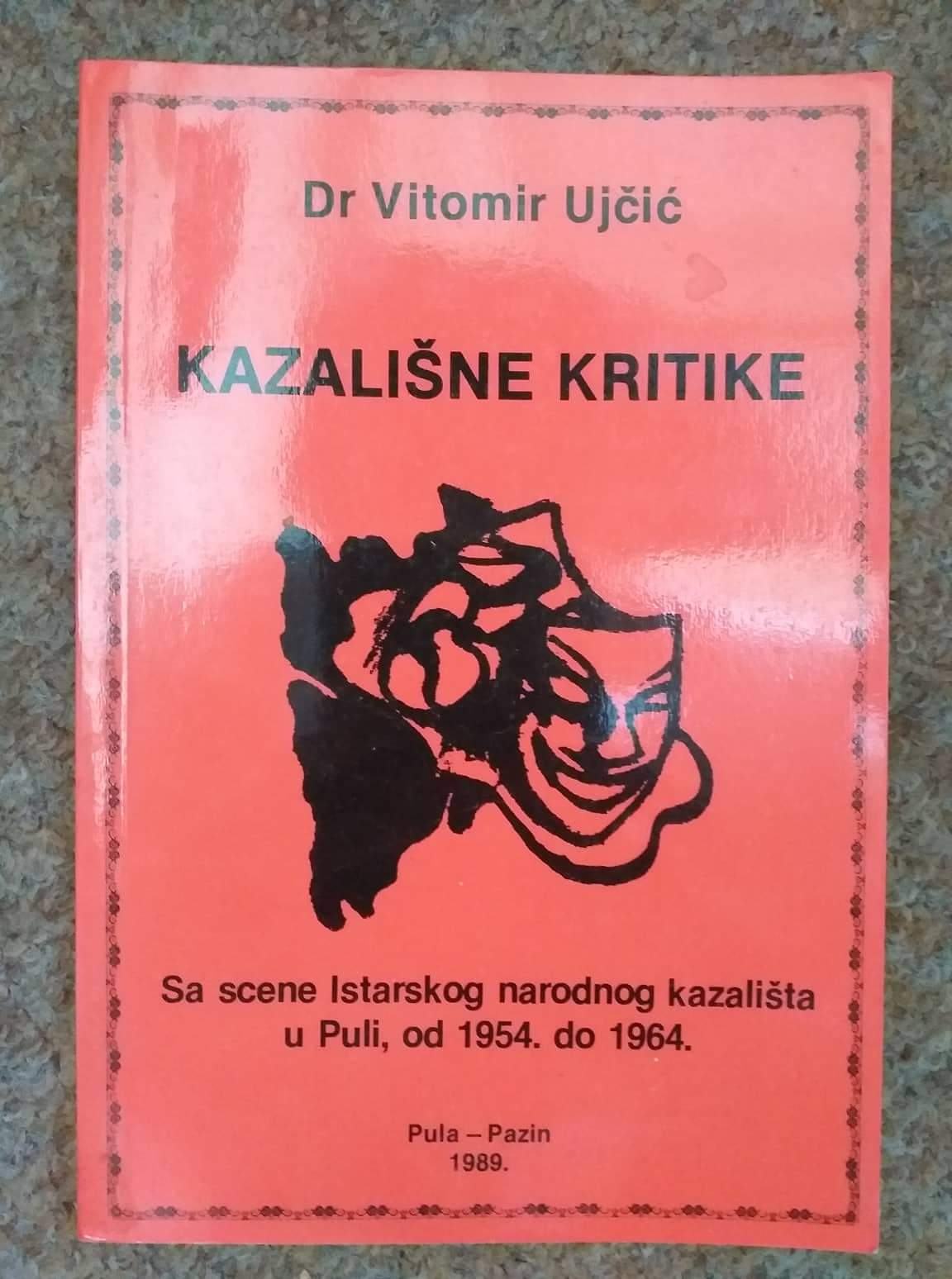 KAZALIŠNE KRITIKE - Vitomir Ujčić