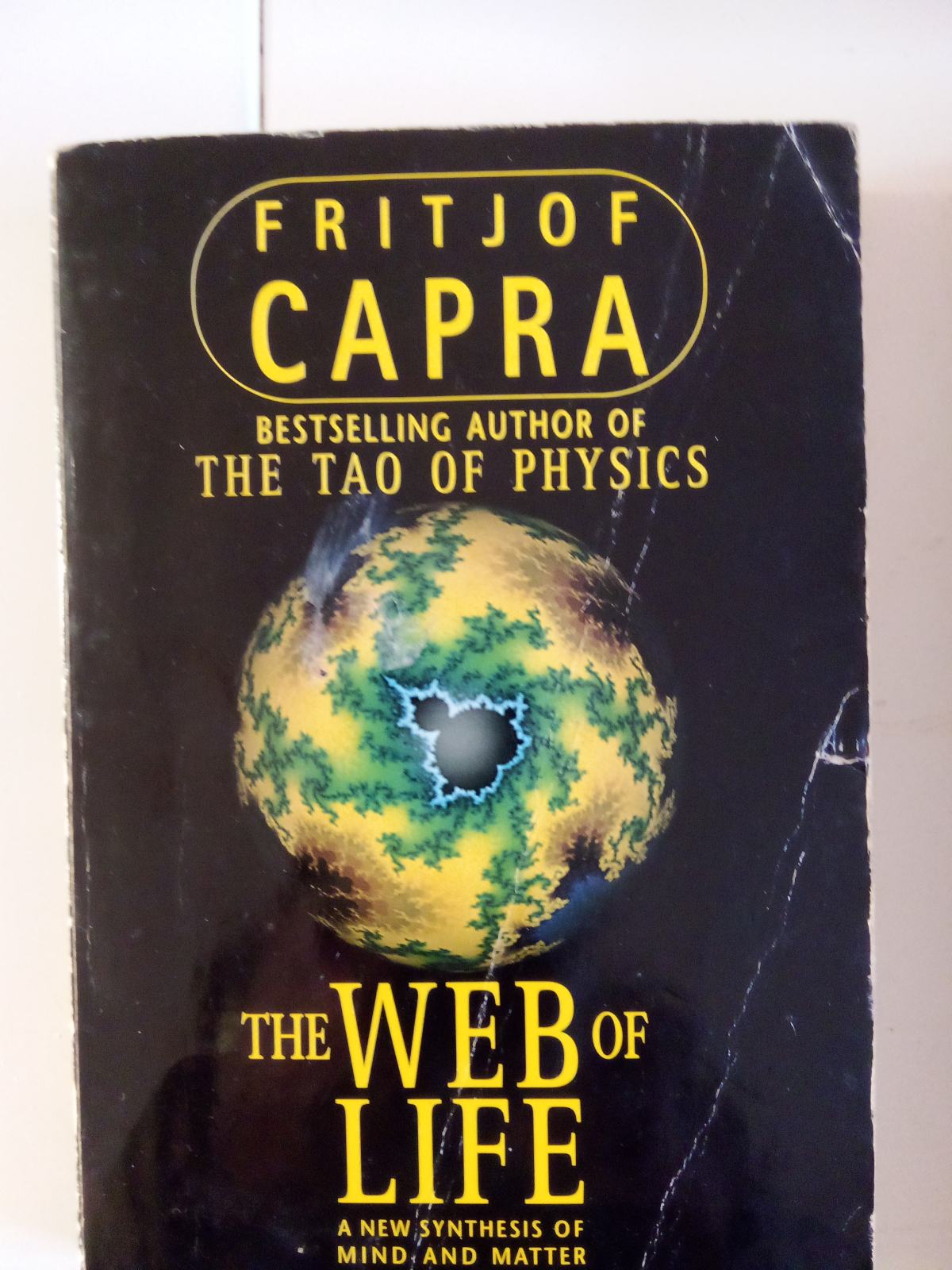 Capra, Fritjof THE WEB OF LIFE