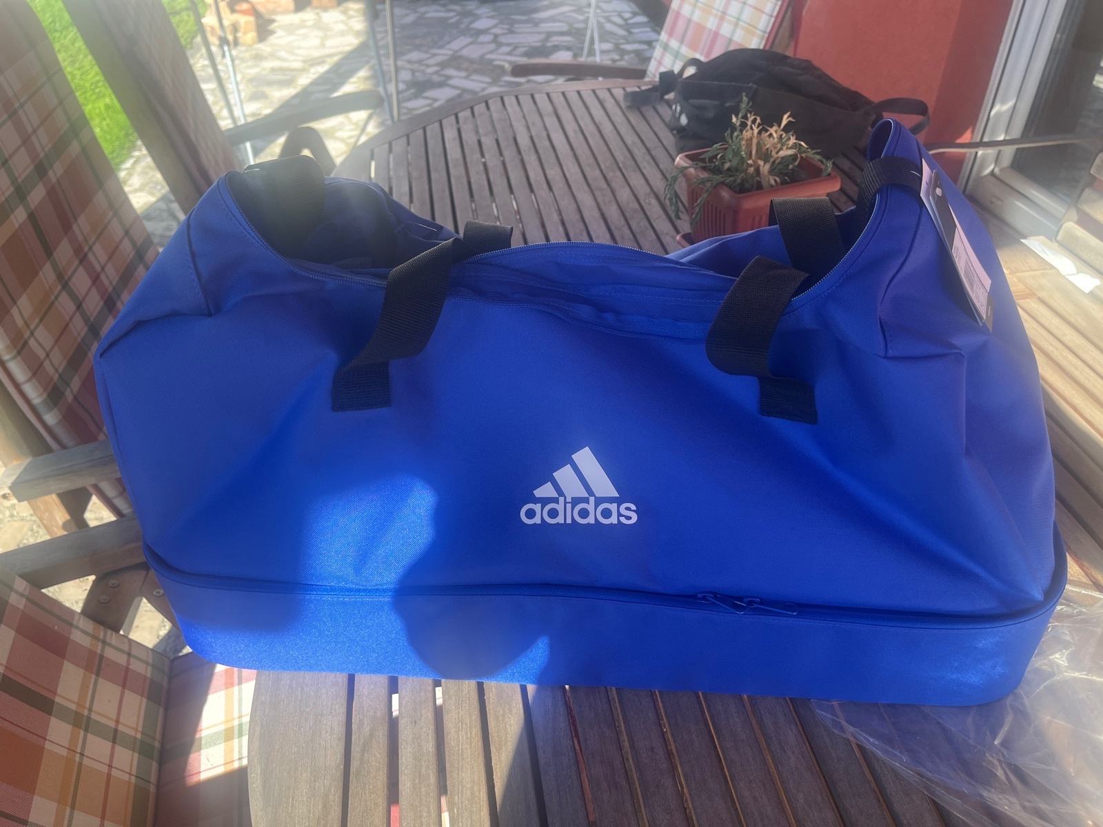 Adidas sportska torba NOVO!!!