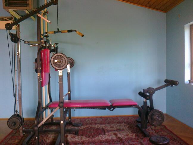 Kettler multi gym sprava za vježbanje + 75 kg utega i šipke