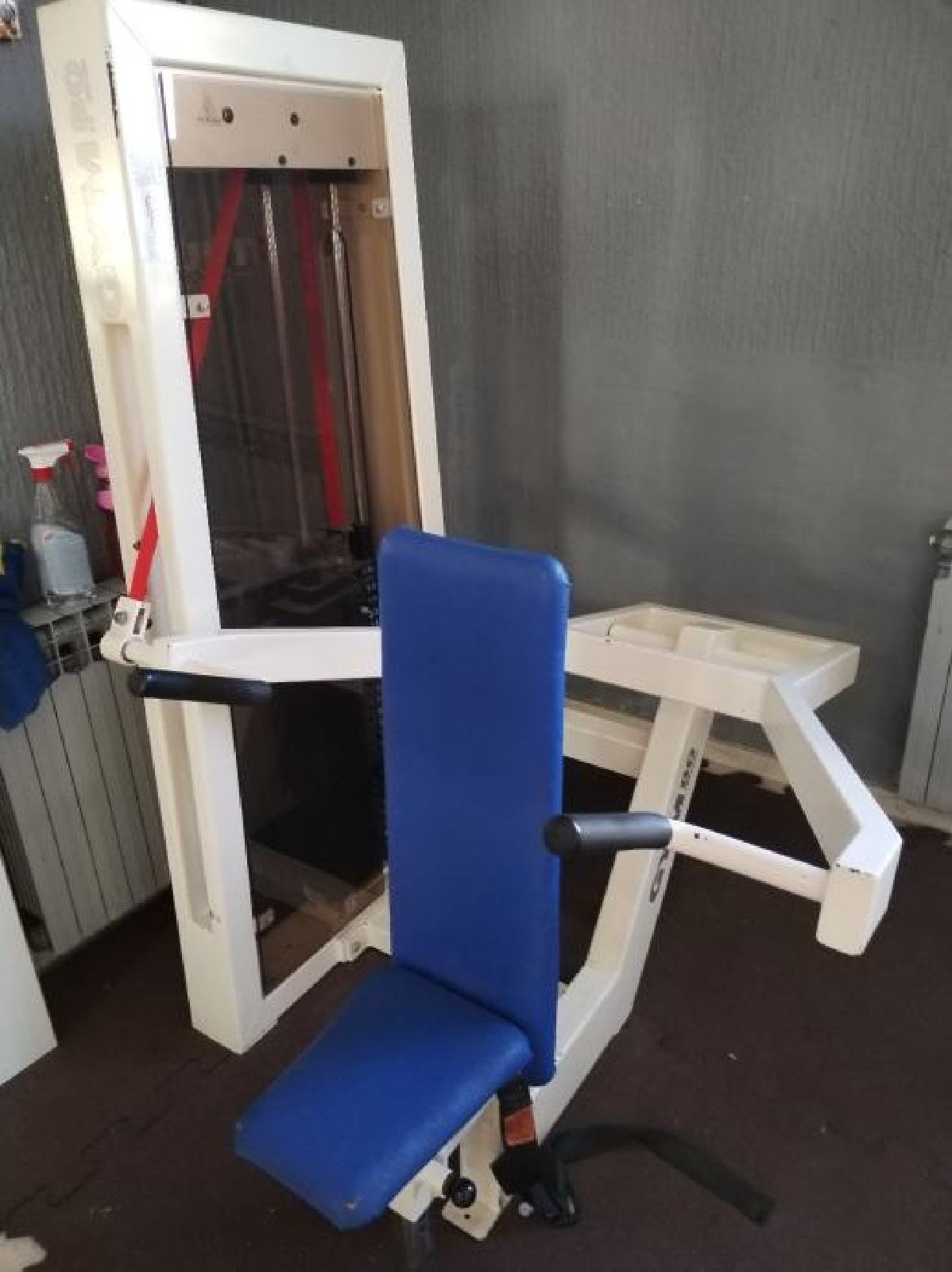 Mašina Dipsi GYM80 propadanje za prsa i triceps OSIJEK