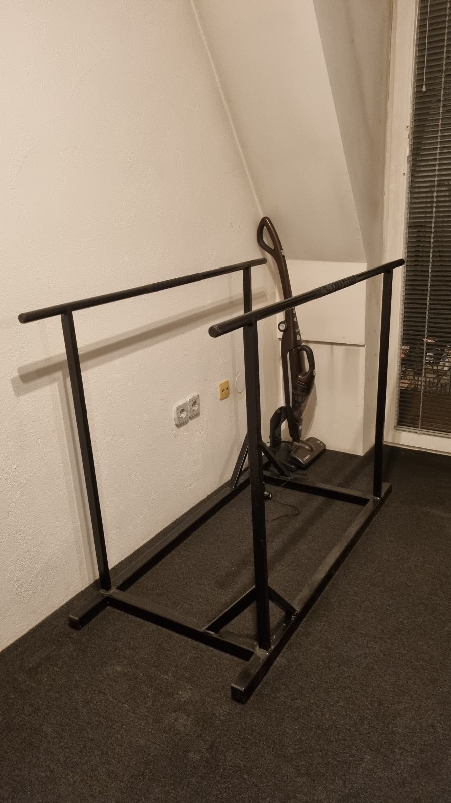 Sprava za zgibove/propadanja