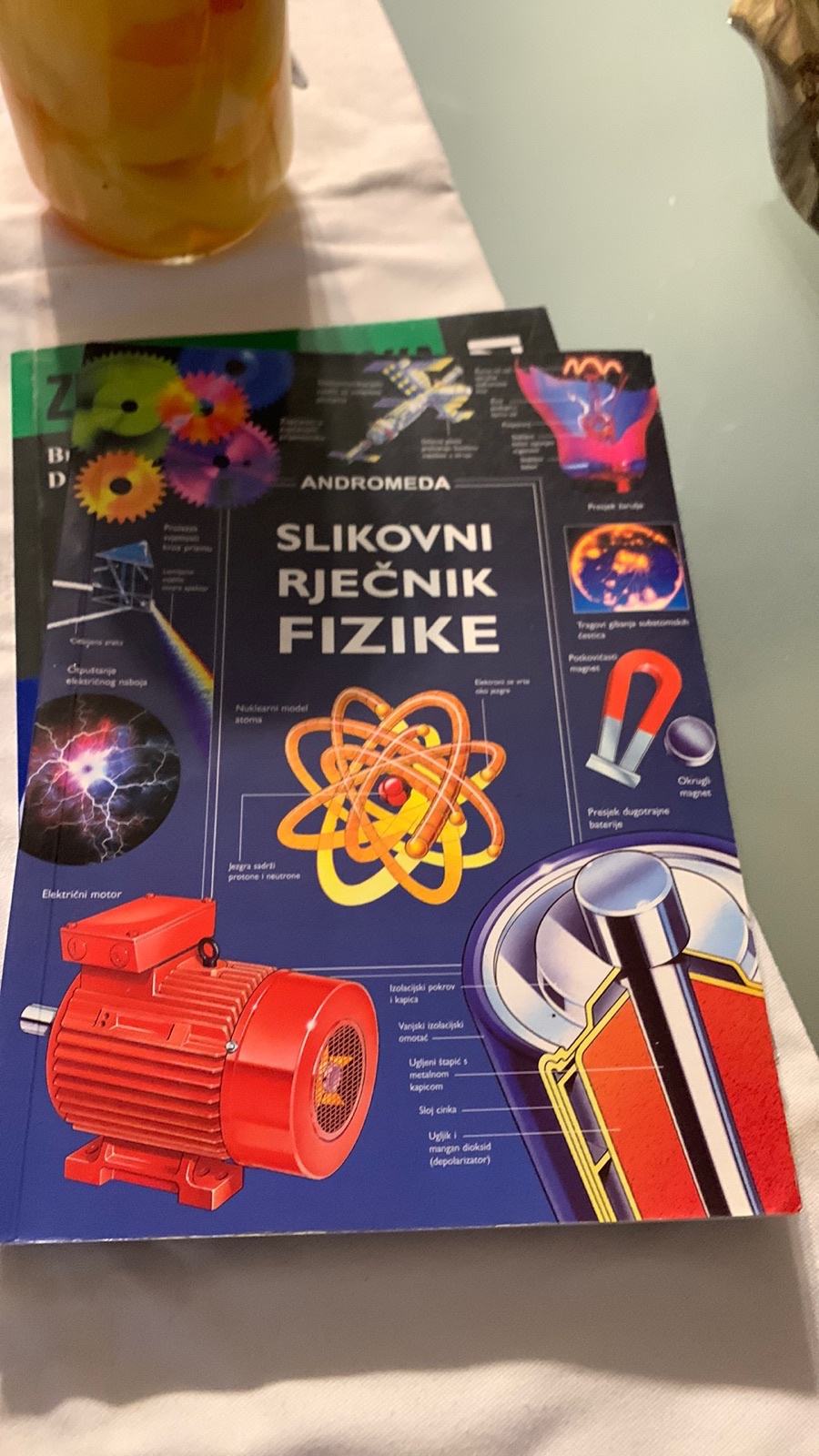 Slikovni riječnik fizike