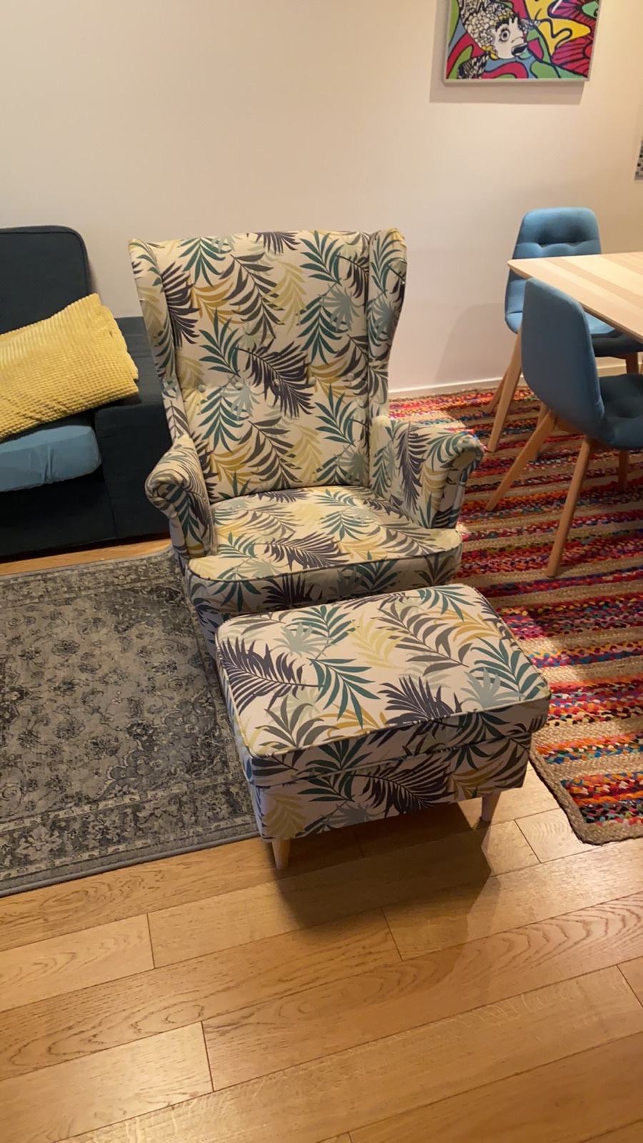 STRANDMON fotelja + podnožnik