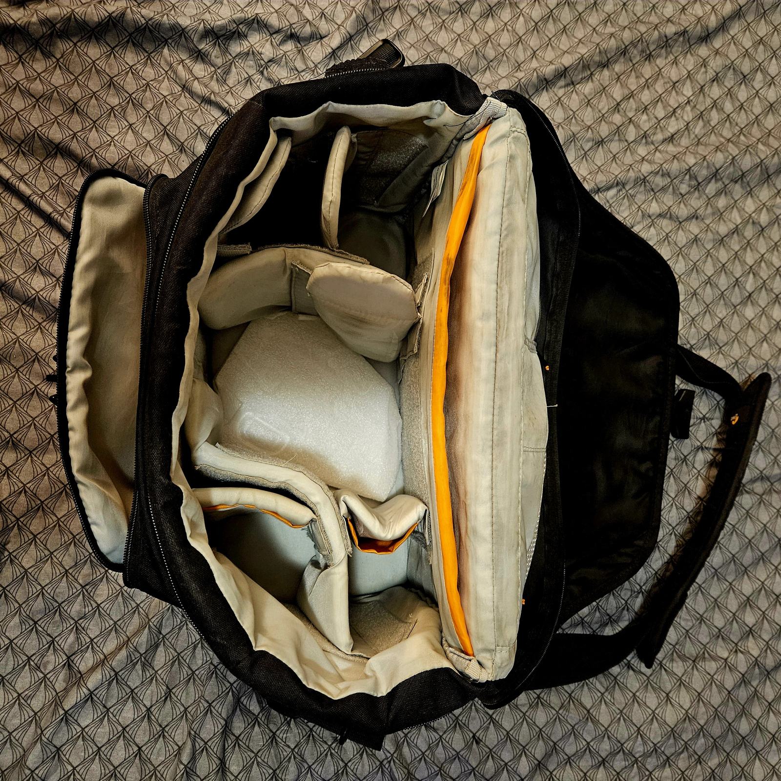 Lowepro nova 200 aw ll