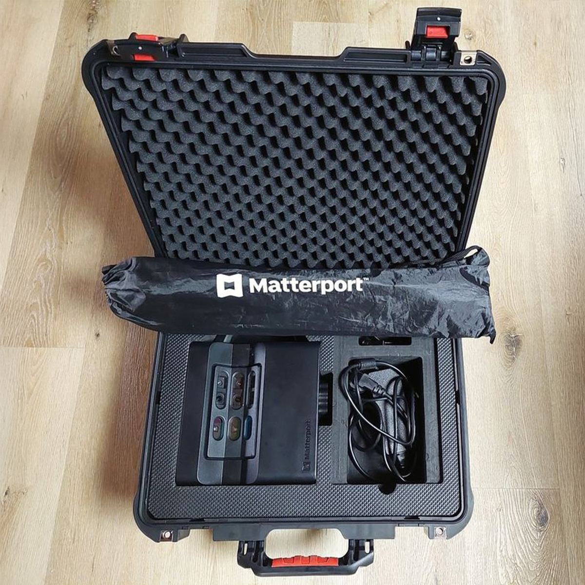 Matterport 2 Pro Bundle - 3D 360 kamera za skeniranje prostora