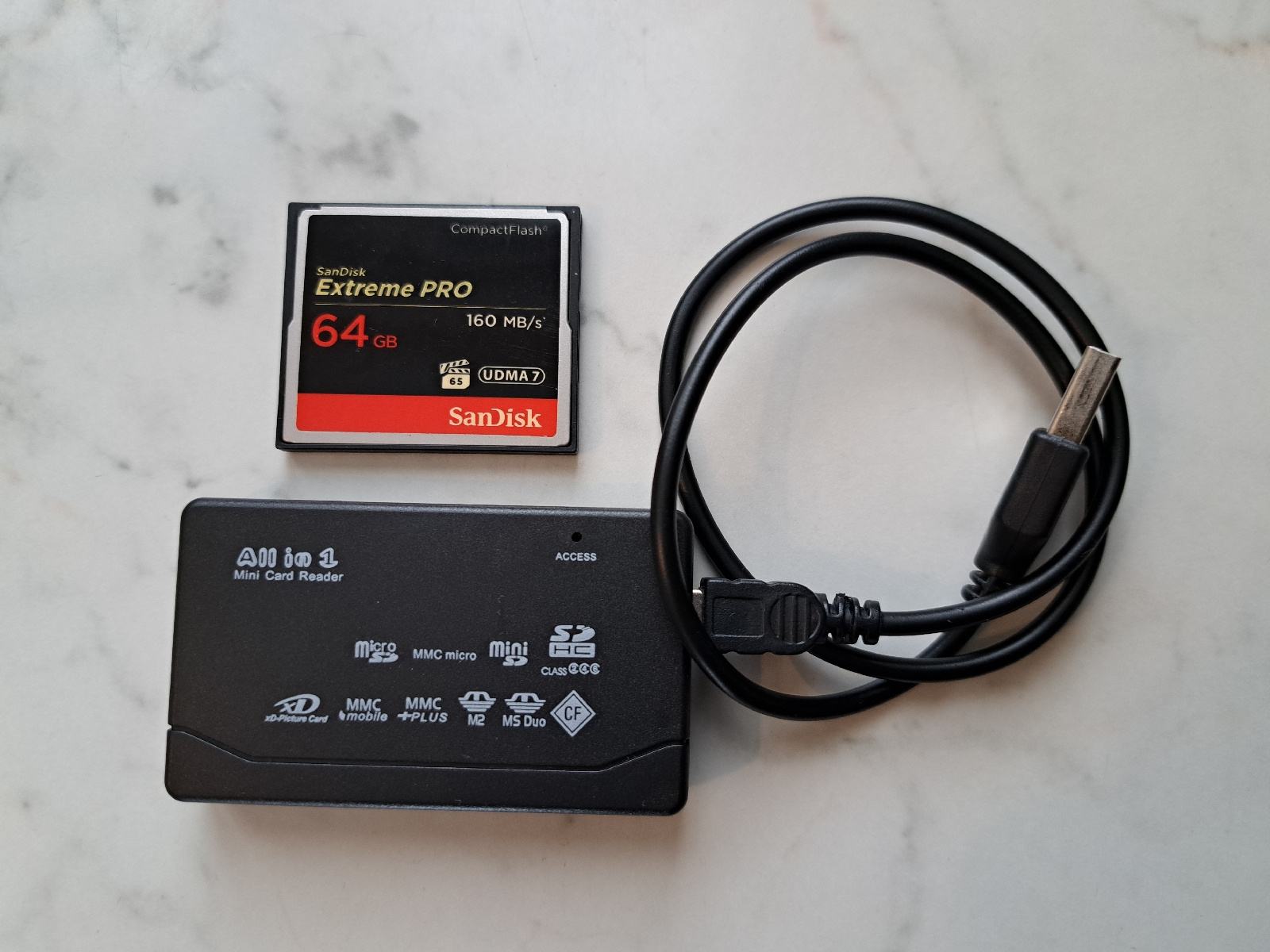 Sandisk CF Extreme Pro 64GB + poklon CF 16GB i čitač