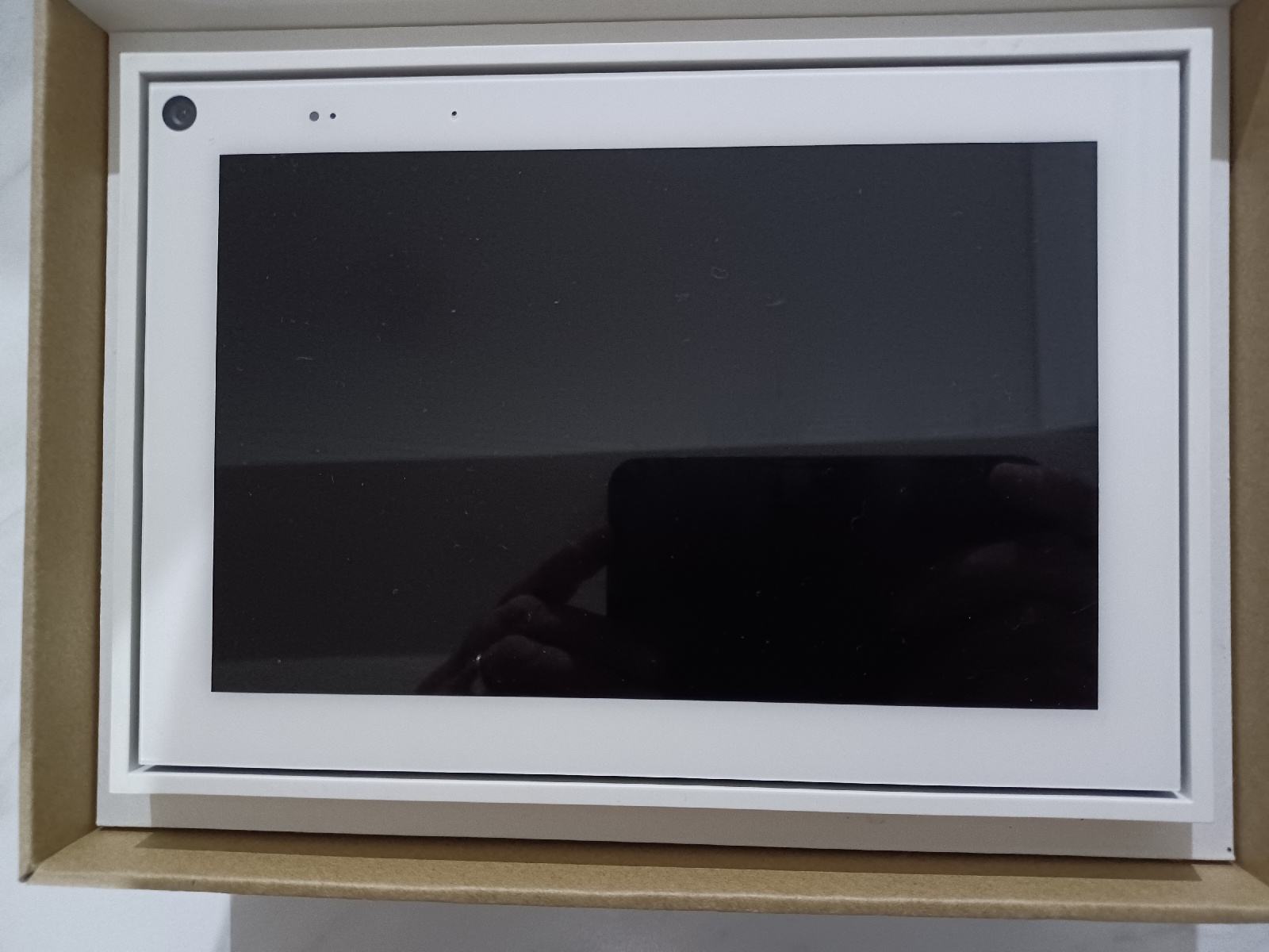 FACEBOOK PORTAL MINI-SMART VIDEO CALLING 8 TOUCH SCREEN DISPLAY