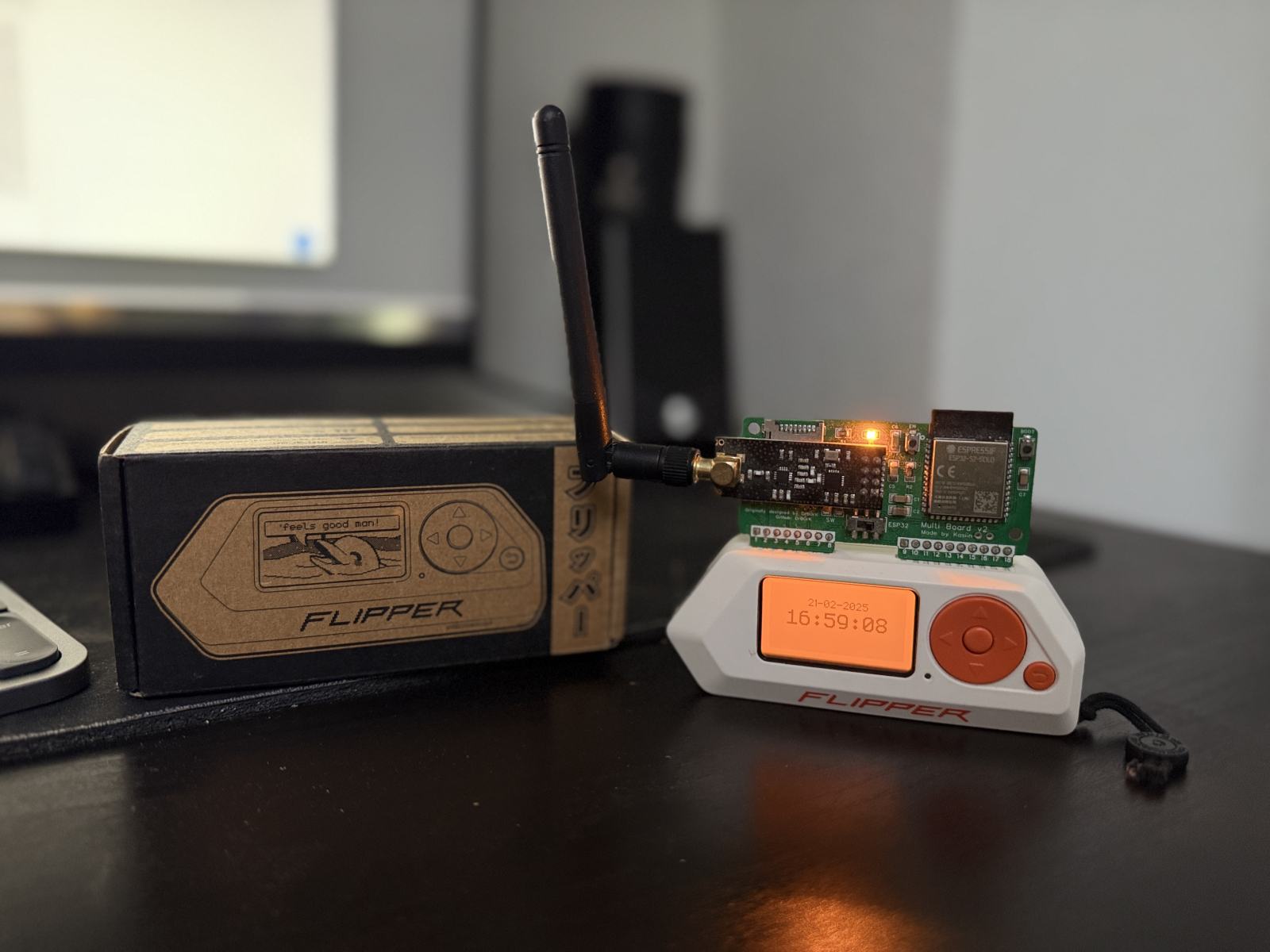 Flipper Zero + WiFi Devboard + SD kartica