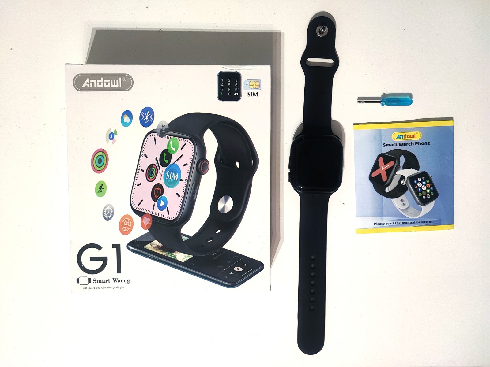 Prodajem novi pametni sat (smartwatch)