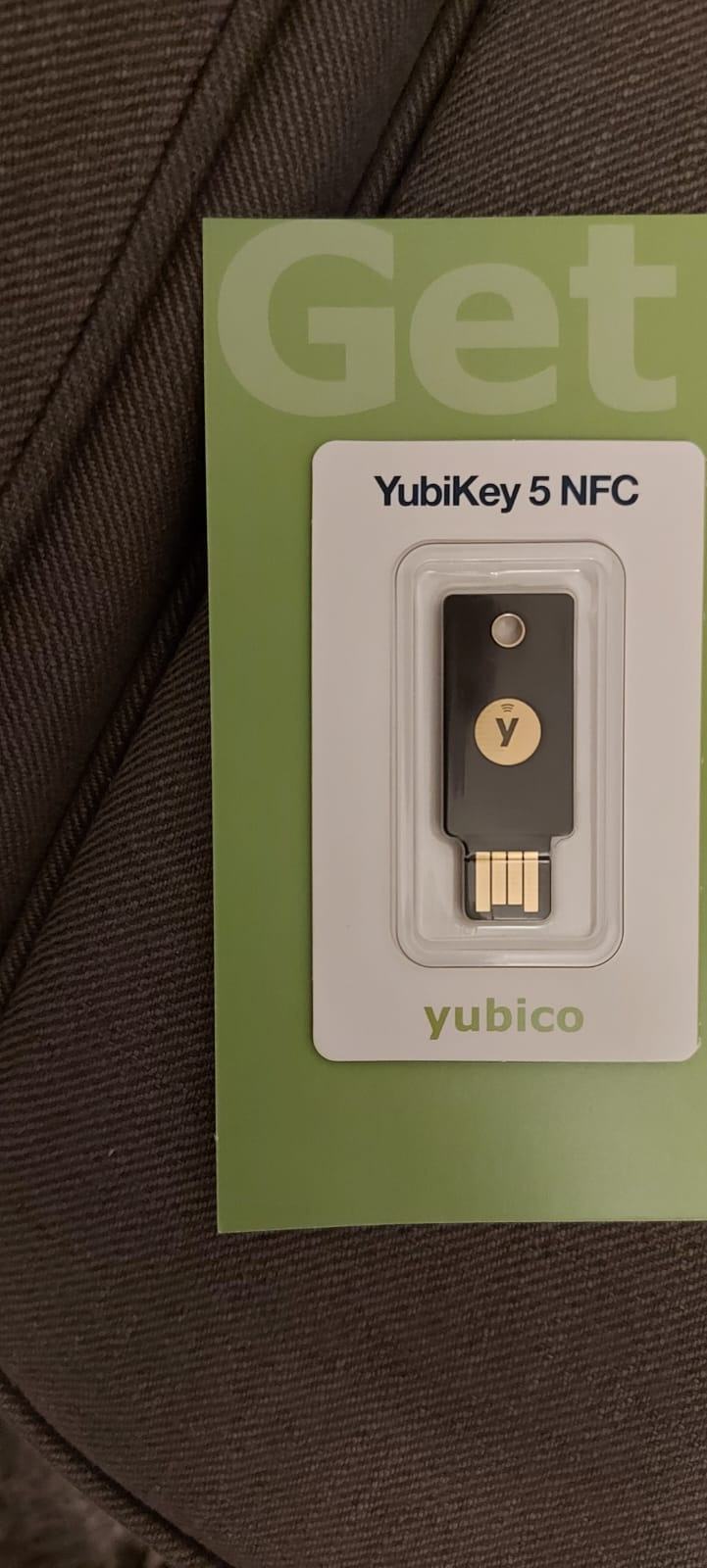 YubiKey 5 NFC i 5C NFC