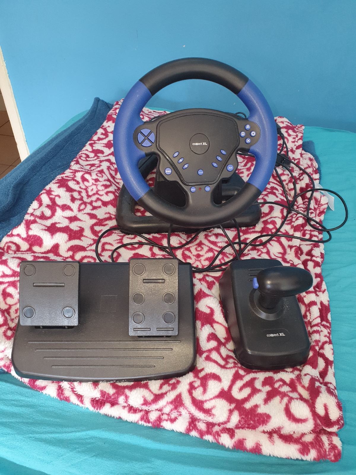 Connect XL Gaming volan , PS2/PS3/PC, vibracija, pedale - CXL-WH300