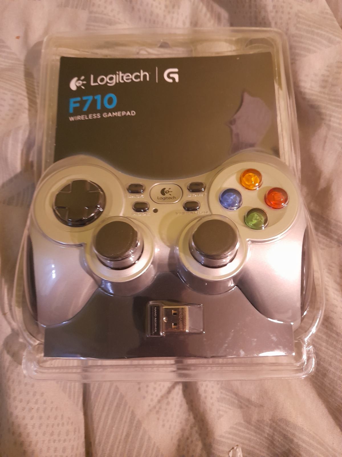 Conroler Logitech F710