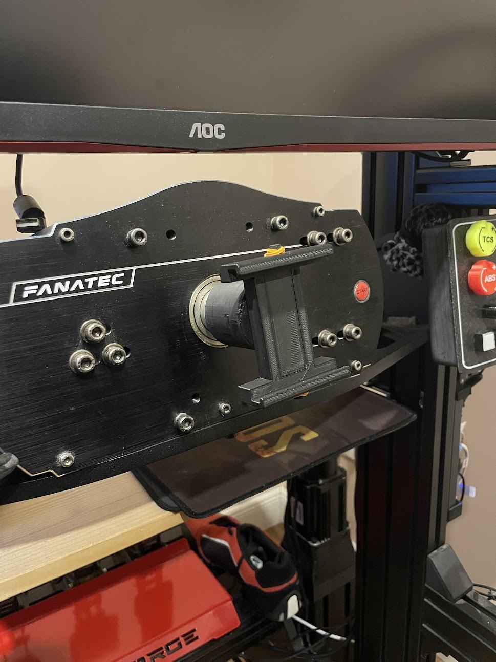 Fanatec CSW 2.5 + P1 volan