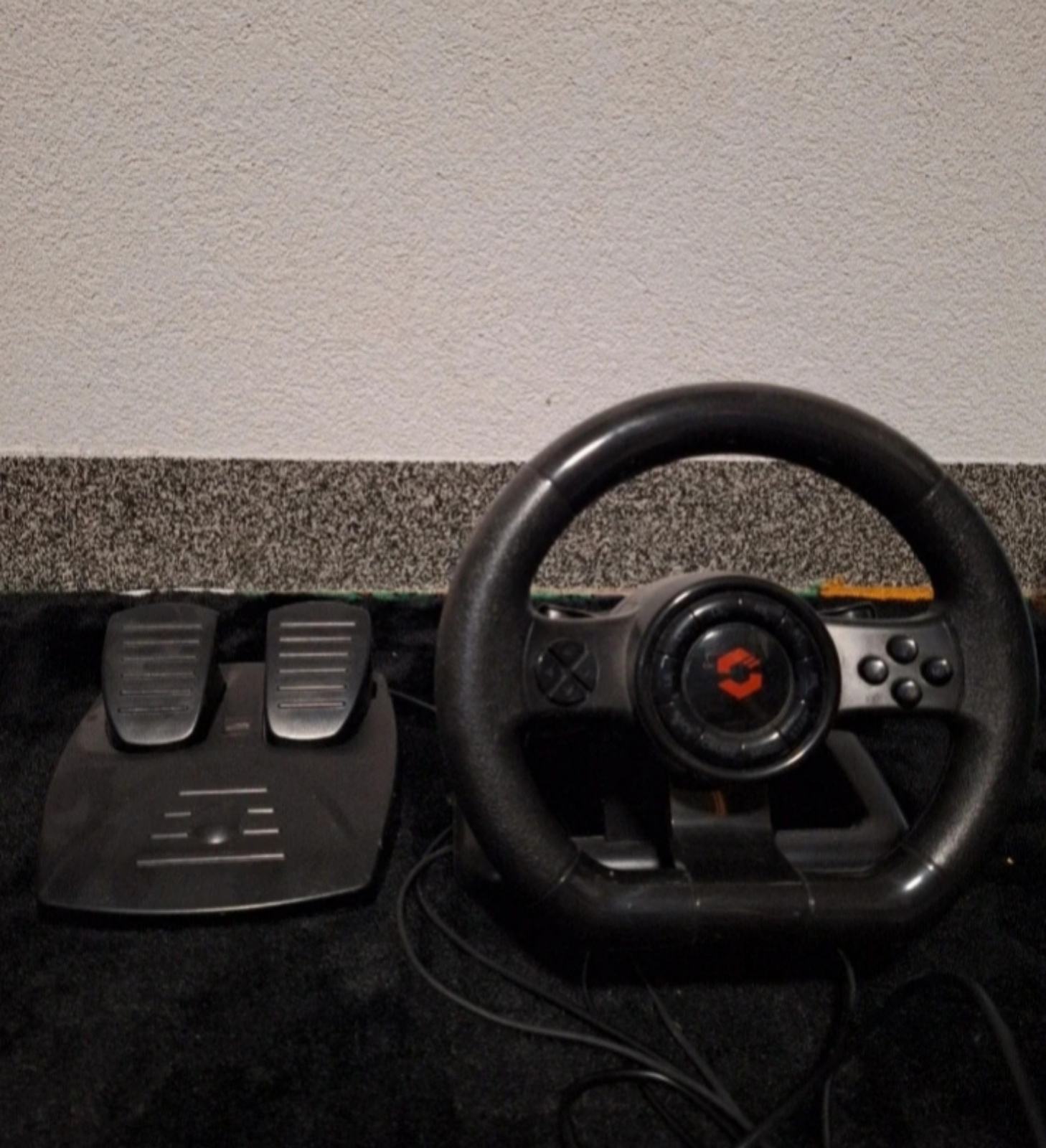 Gaming volan za pc ili ps
