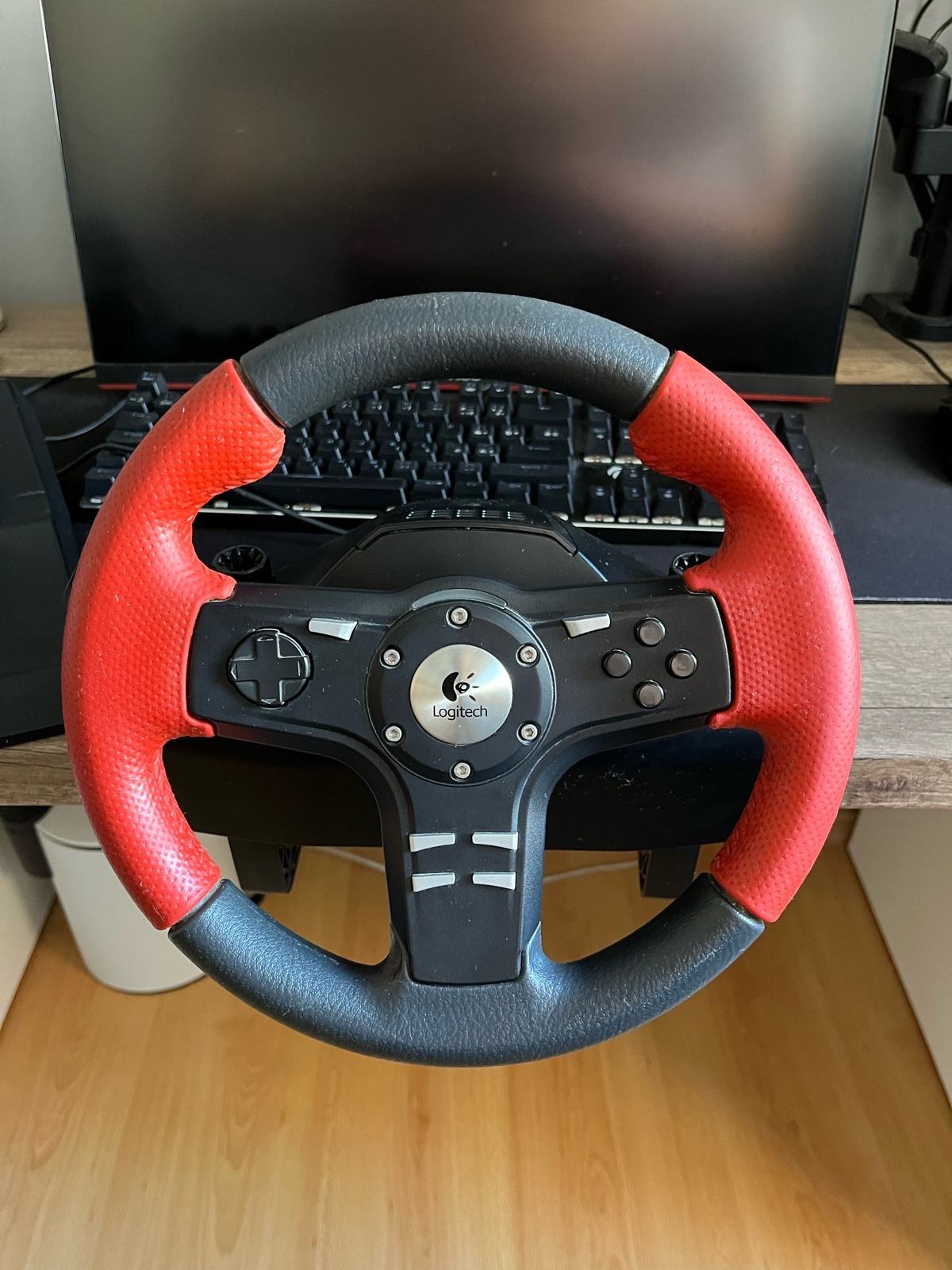 LOGITECH Formula Force EX … Gaming volan