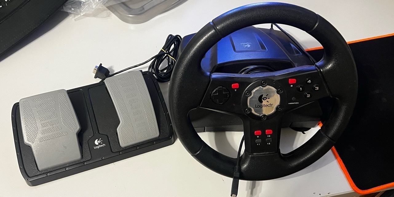 Logitech Formula Vibration Feedback Wheel