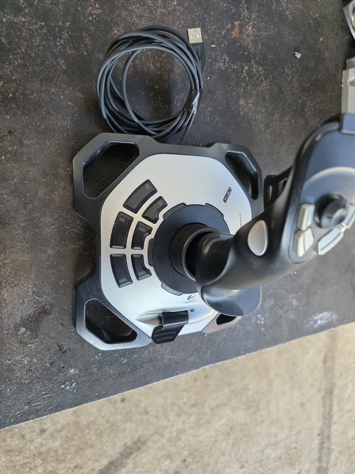 Logitech joystic xtreme 3D pro