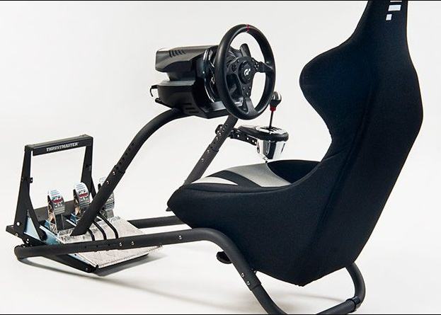 Racing Simulator: kokpit volan pedale pc+ vr - fanatec - thrustmaster