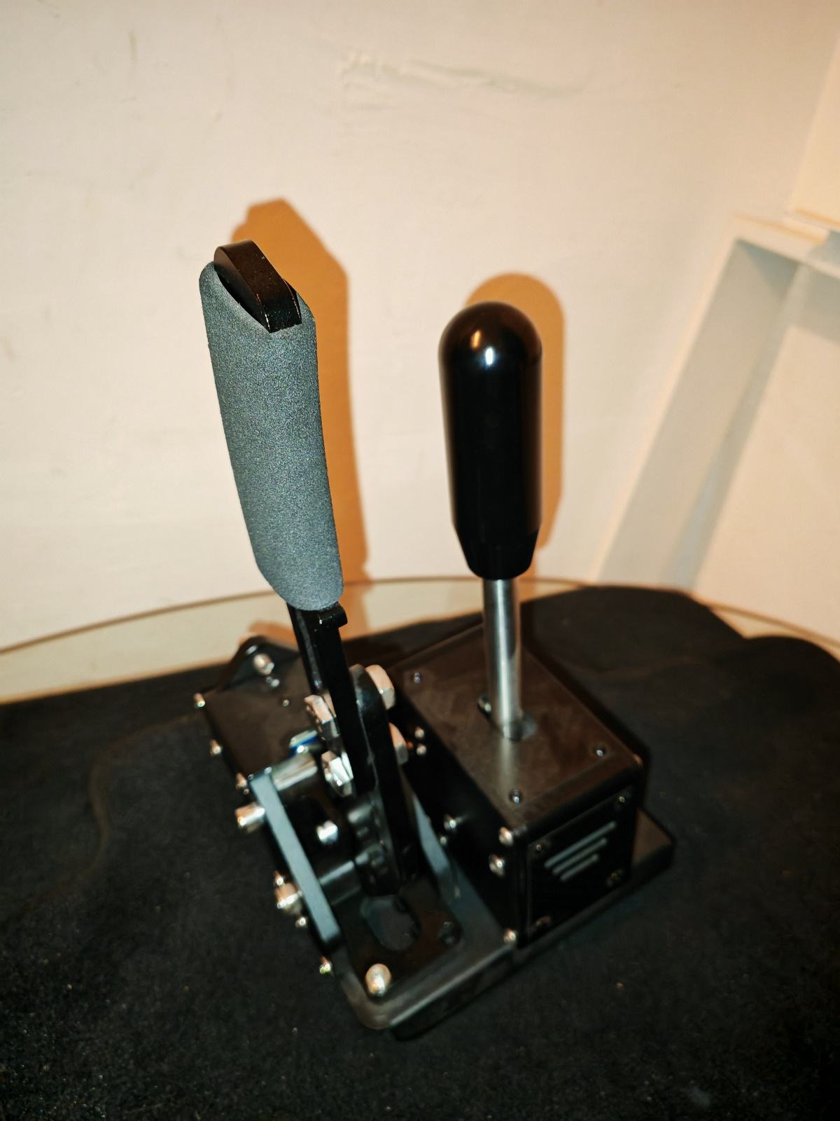 SimJack ručna kocnica i sekvencijalni shifter