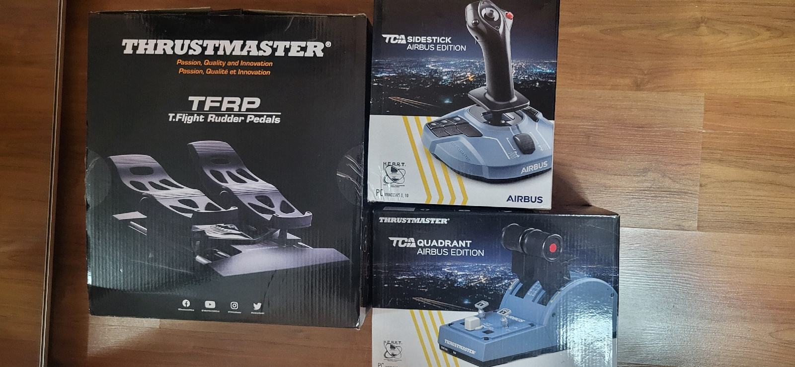 Thrustmaster Flight Simulator Set - Airbus Edition + Pedale