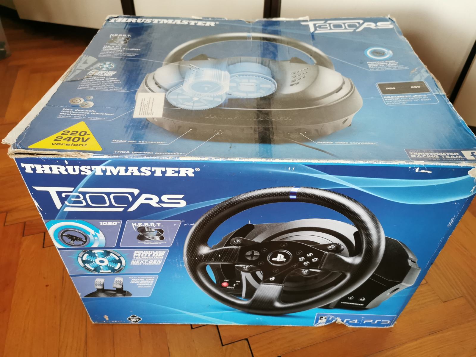 Thrustmaster T300 RS + Ferrari F1 volan (mod)