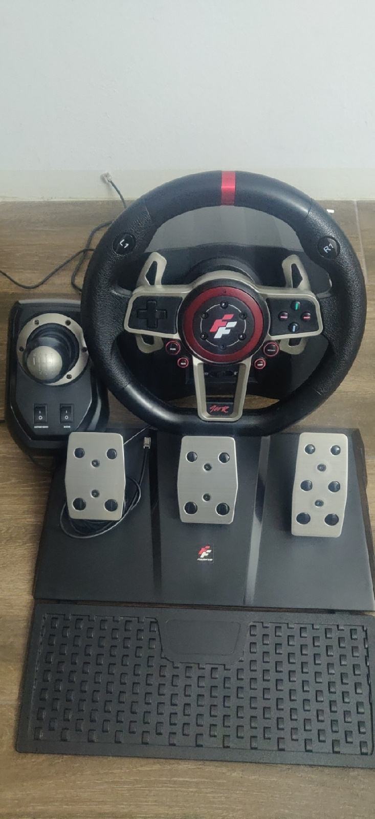 Volan FLASHFIRE Suzuka 900R, za PS3, PS4, XBOX ONE/360, Switch i PC, p