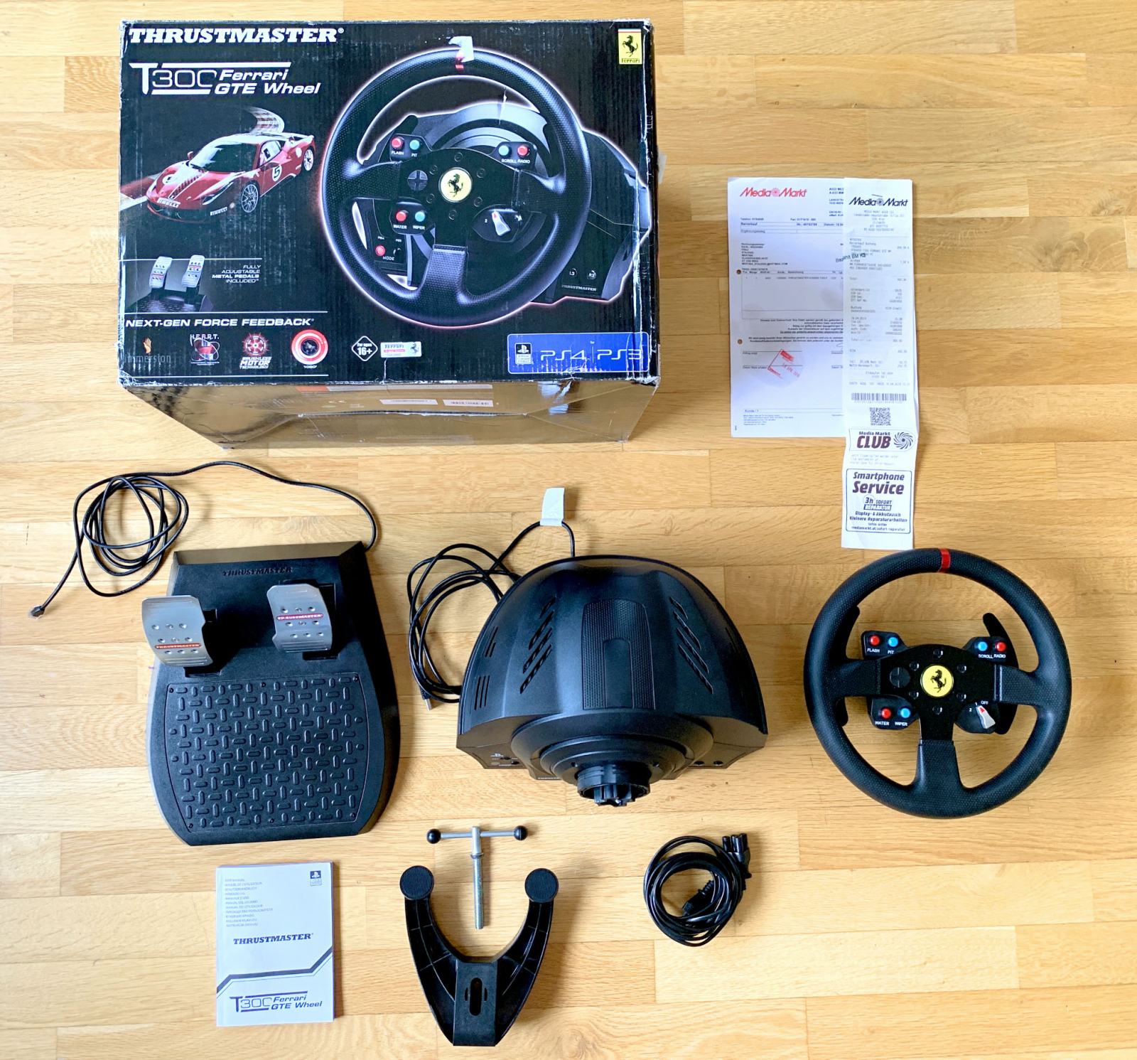 Volan Thrustmaster T300 Ferrari GTE (PC, PS 3 i 4)