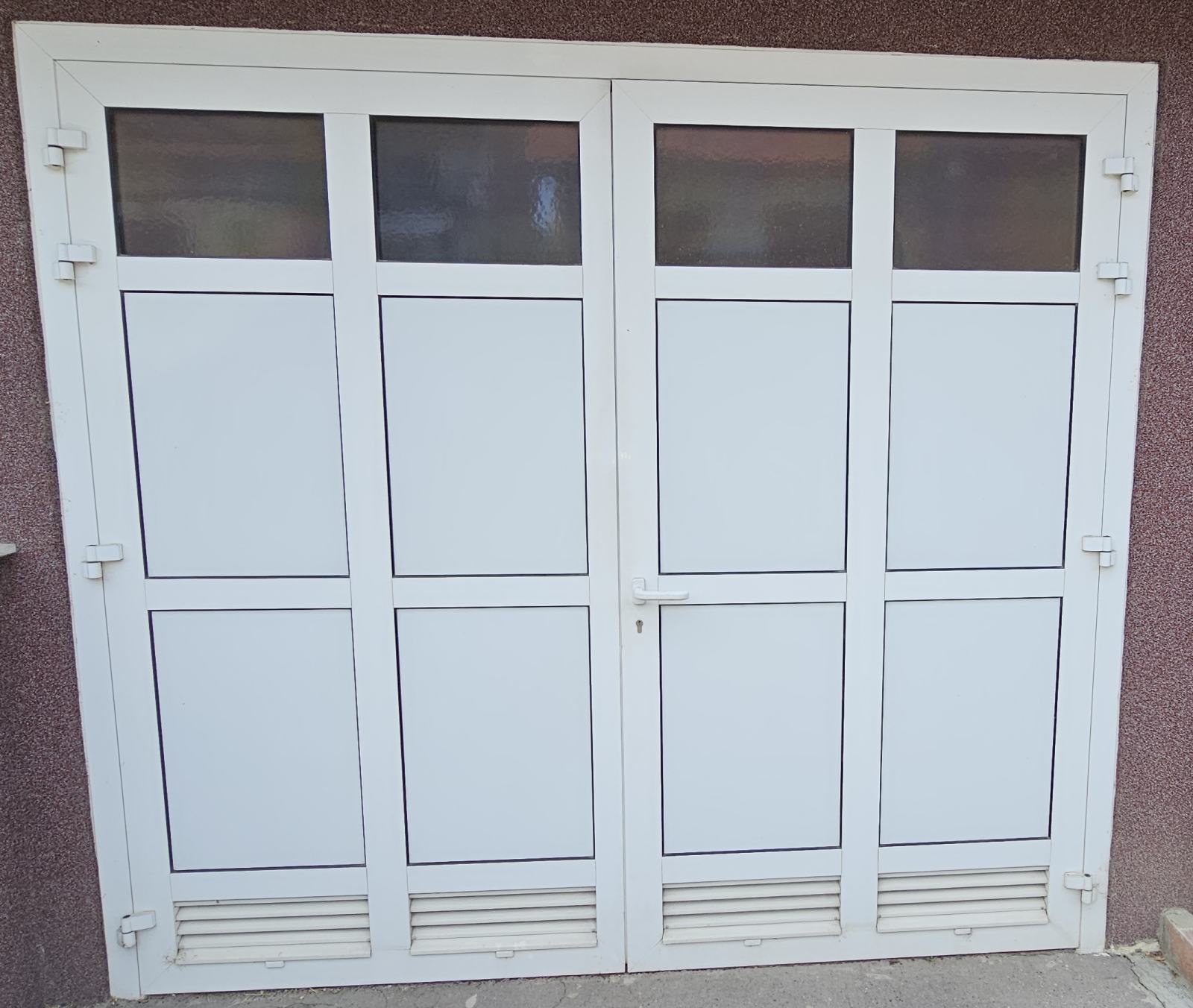 Garažna vrata pvc/alu